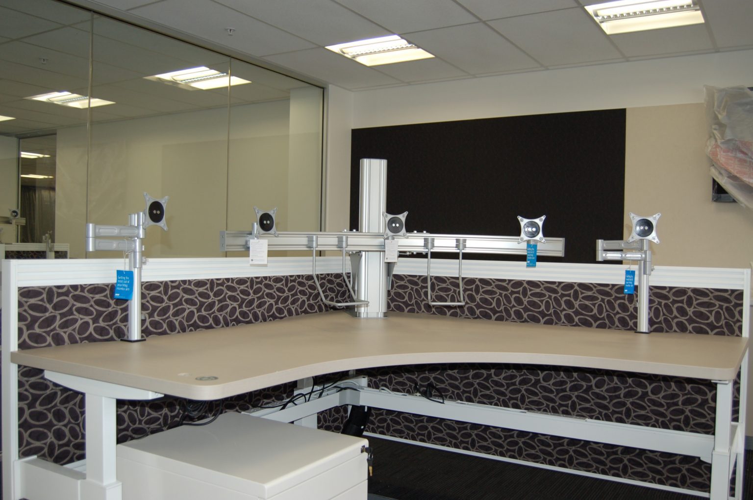 Integ Customised Control Room Fitouts