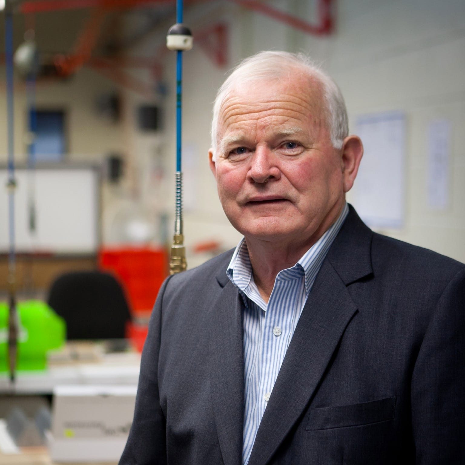 Modtec Story - Integ ergonomic monitor stands and mounts