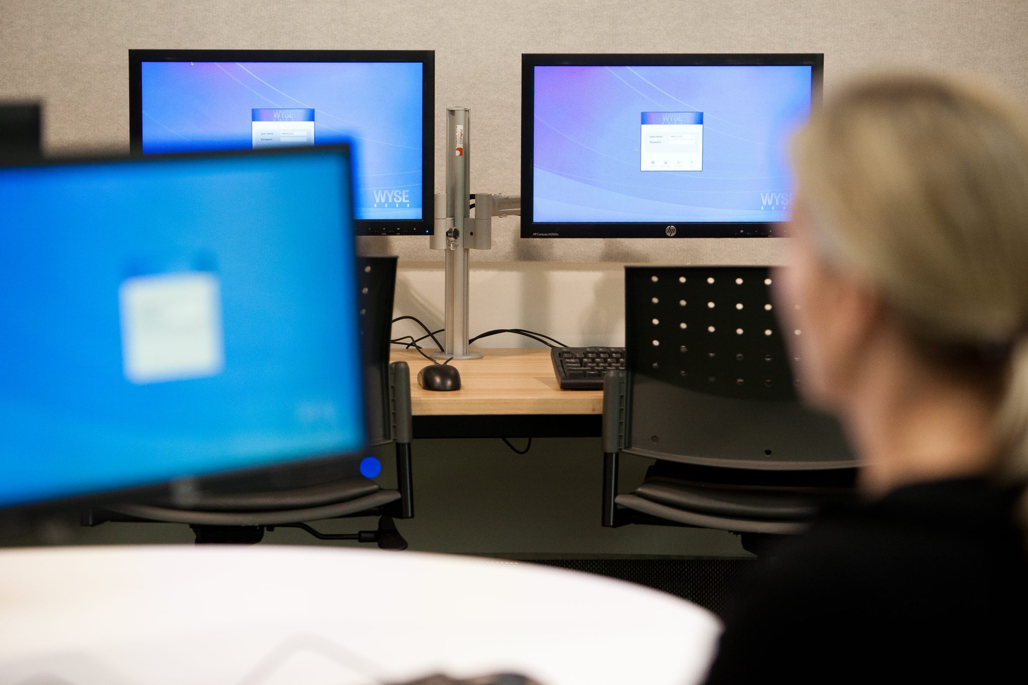 Integ Ergonomic Monitor Stands & Mounts