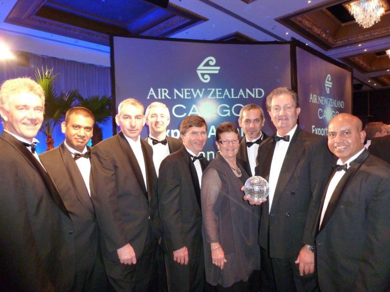 Modtec Story - Integ ergonomic monitor stands and mounts